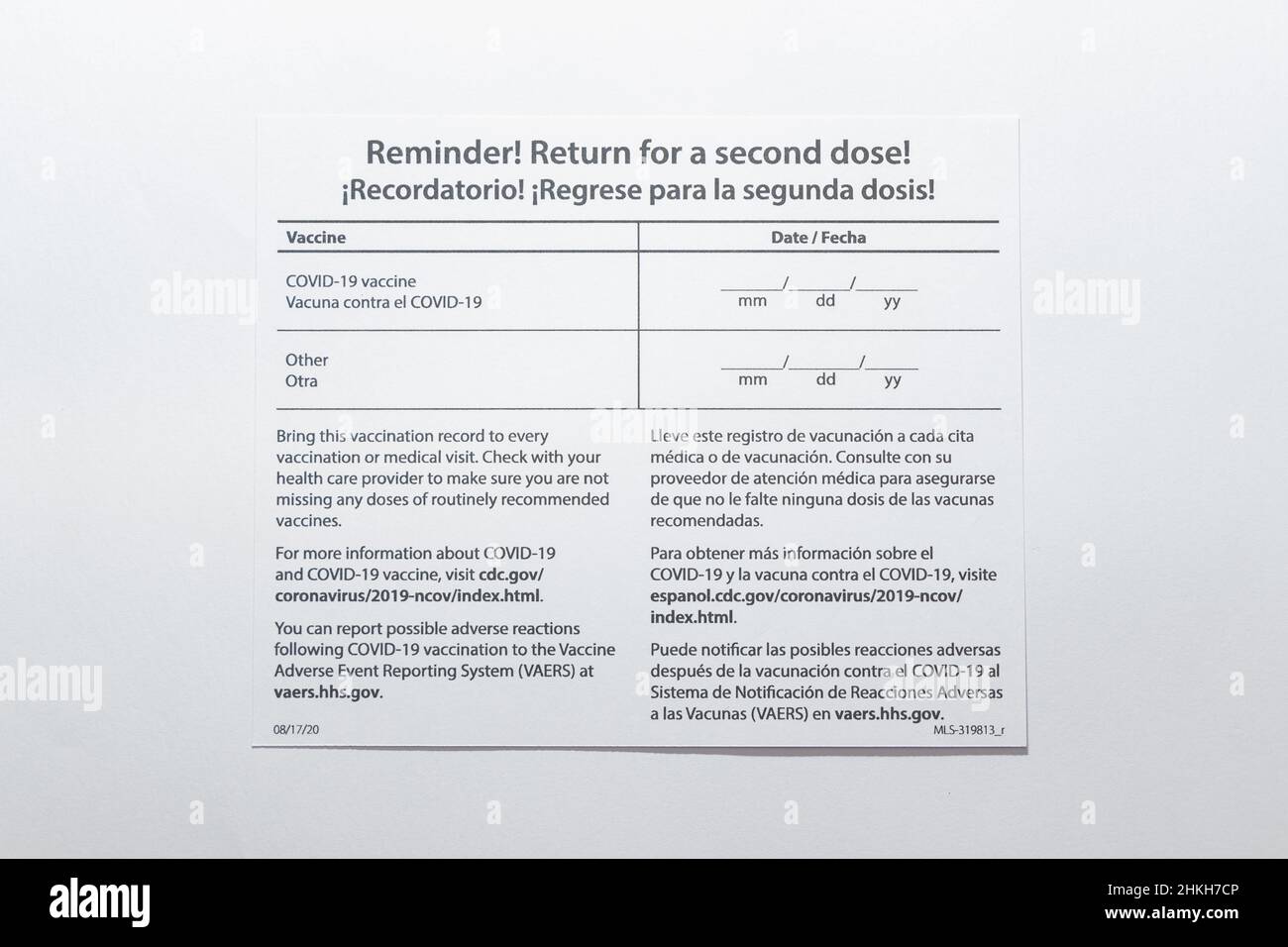 COVID-19 Vaccination record card by CDC, Vaccination form during the ...