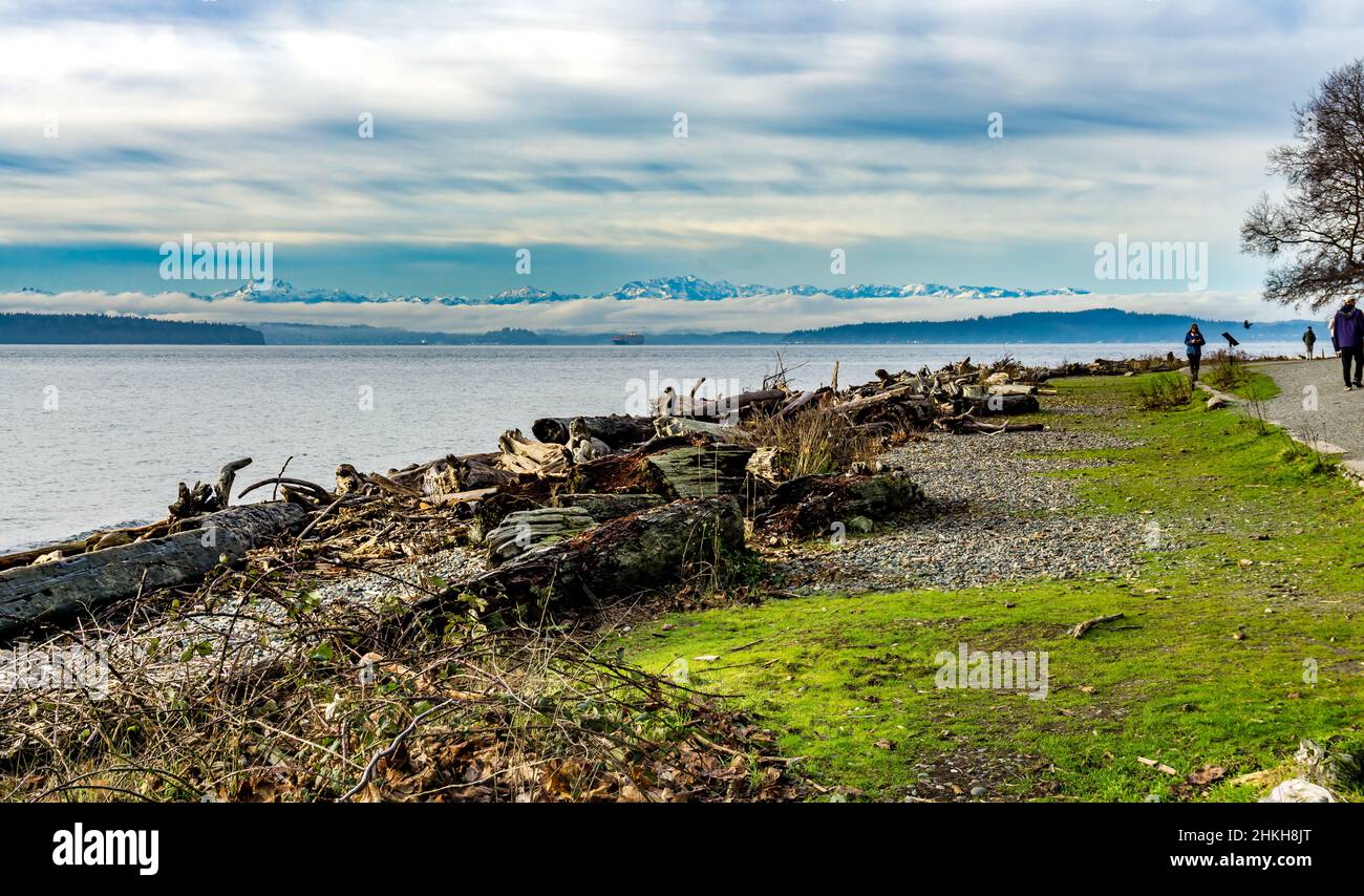 Mountains rise up across the Puget Sound in Washington State Stock ...