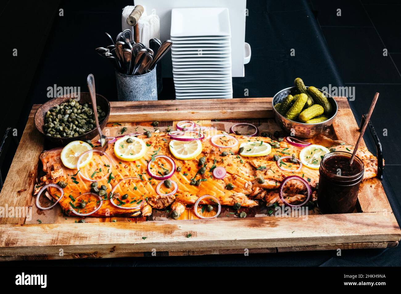 Kosher food buffet hi-res stock photography and images - Alamy