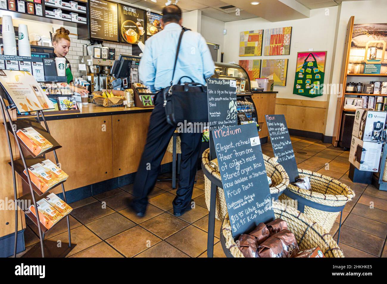 Starbucks interior hi-res stock photography and images - Alamy