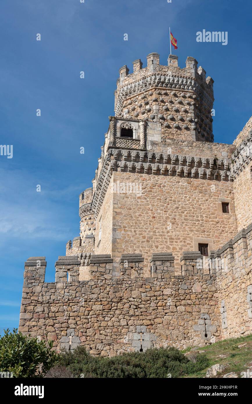 New Castle of the Mendoza, The fortress-palace of the county of Real de ...