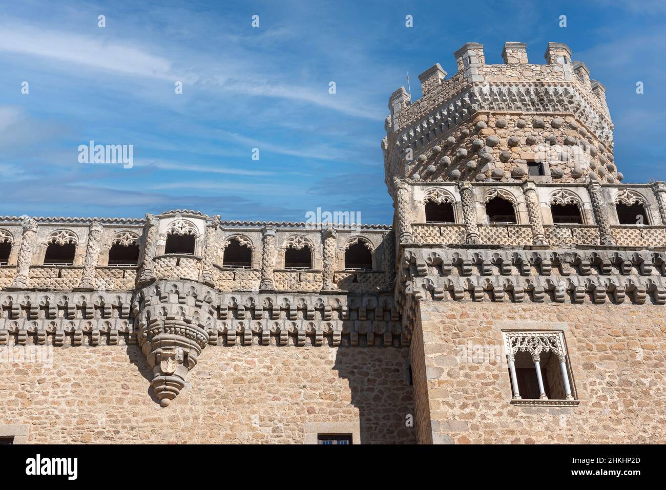 New Castle of the Mendoza, The fortress-palace of the county of Real de ...