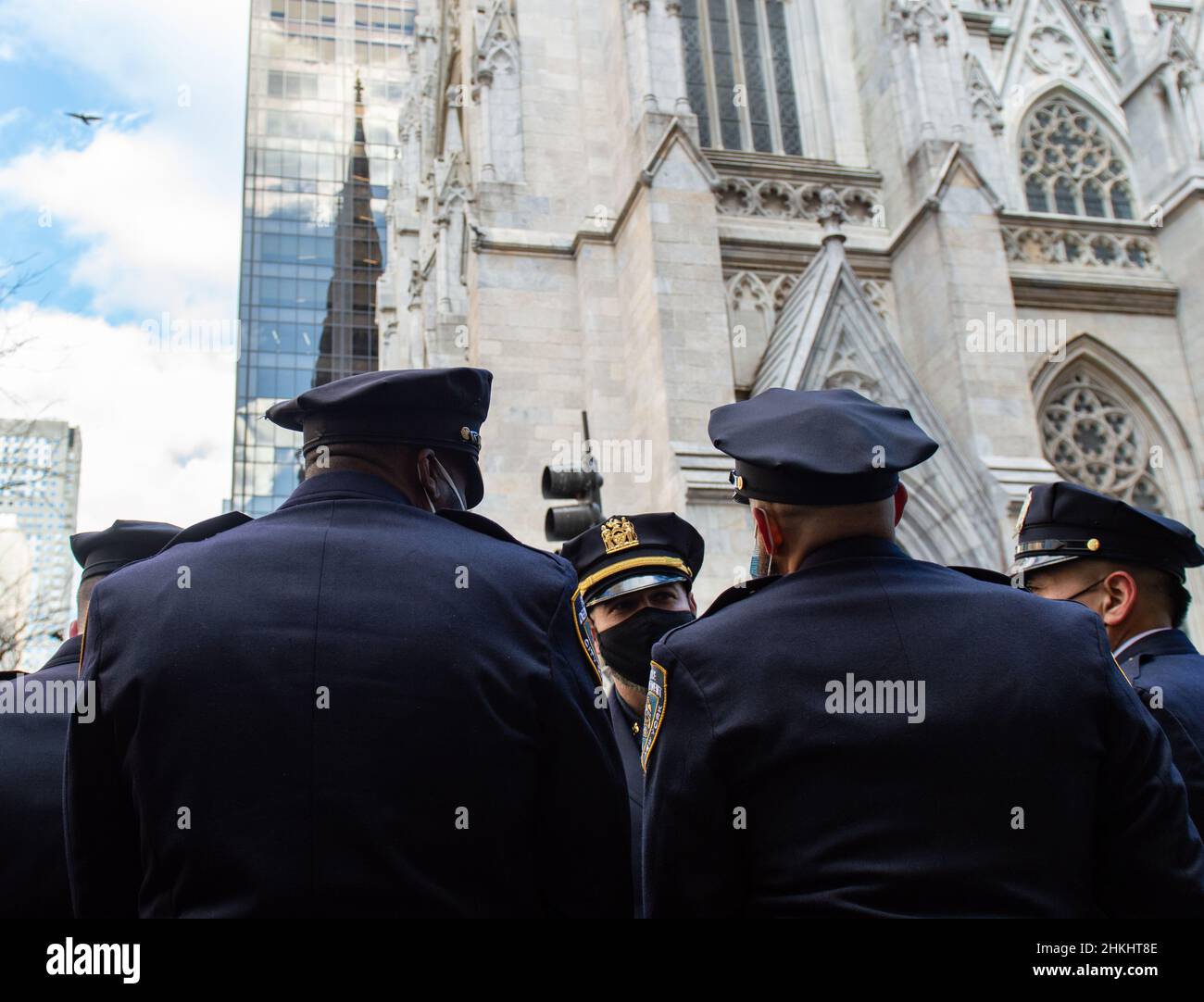 Wake for fallen NYPD Officer Jason Rivera held at St. Patrick's ...