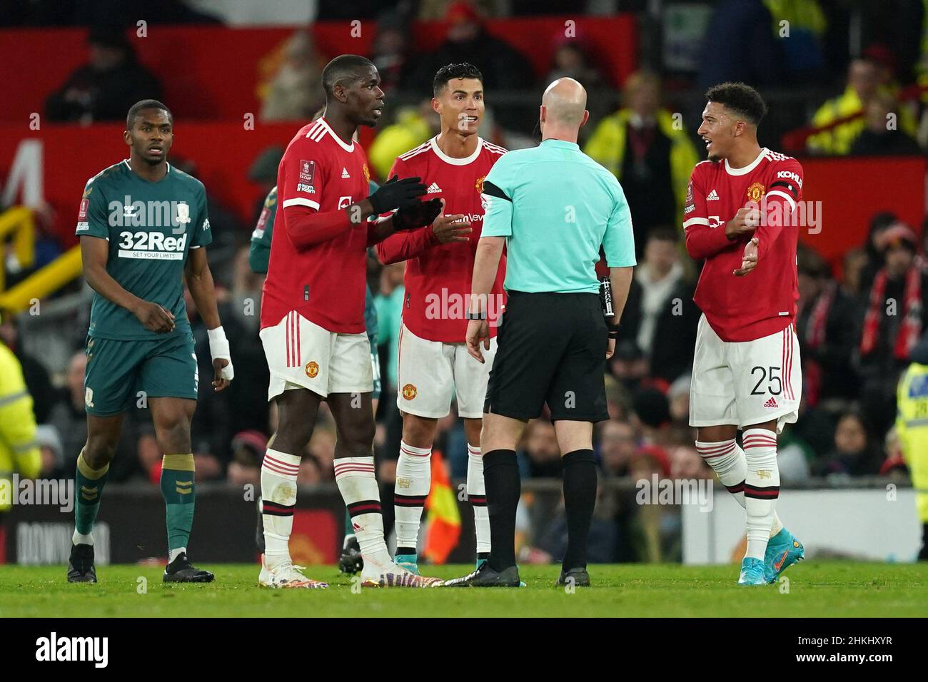 Referee anthony taylor after hi-res stock photography and images - Alamy