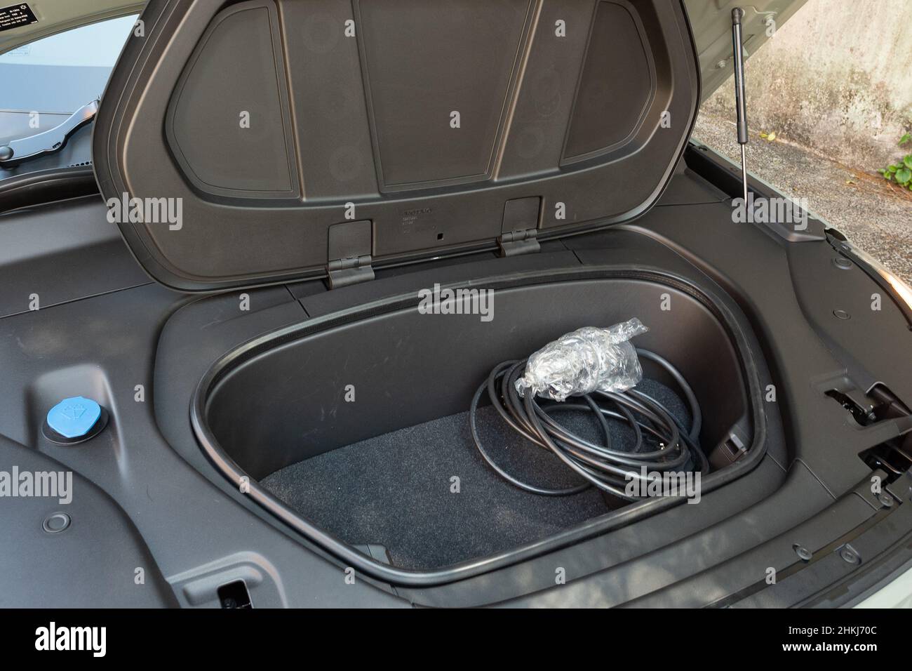 Hong Kong, China Nov 5, 2021 : Volvo XC40 Recharge 2022 Front Boot Nov ...