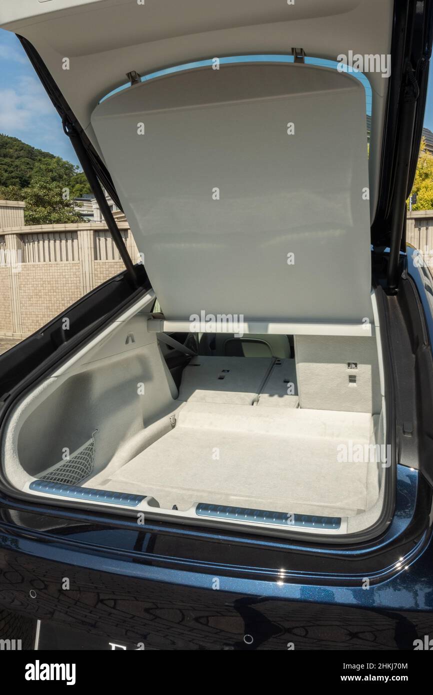 Hong Kong, China Nov 16, 2021 : Mercedes-Benz EQS 2022 Boot Nov 16 2021 ...