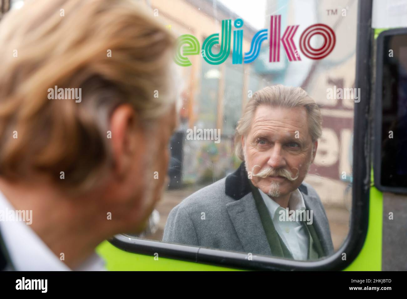 Berlin, Germany. 04th Feb, 2022. EXCLUSIVE - Actor Ingo Lenßen on a ...