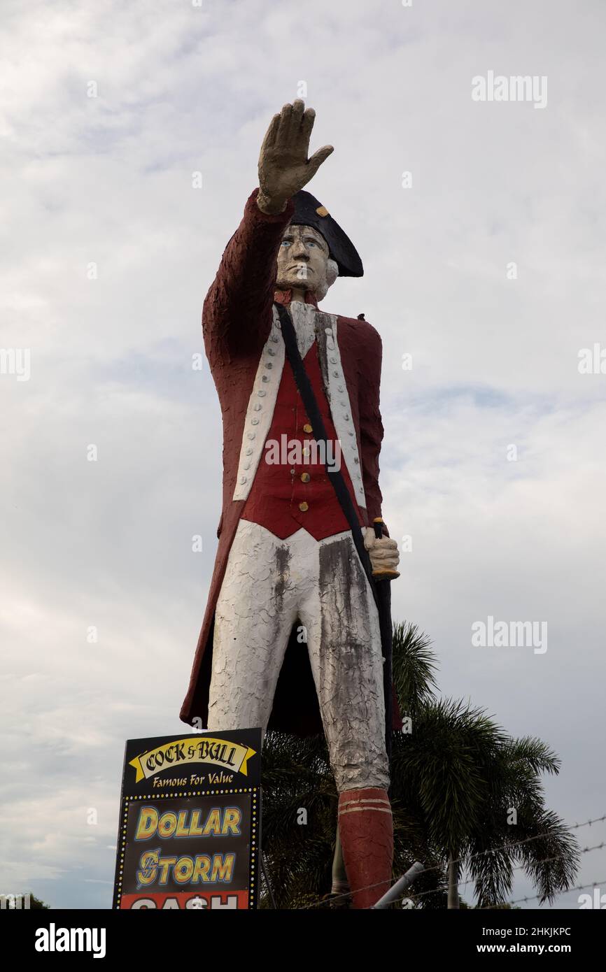 Controversial huge statue of Captain James Cook on the Captain Cook ...