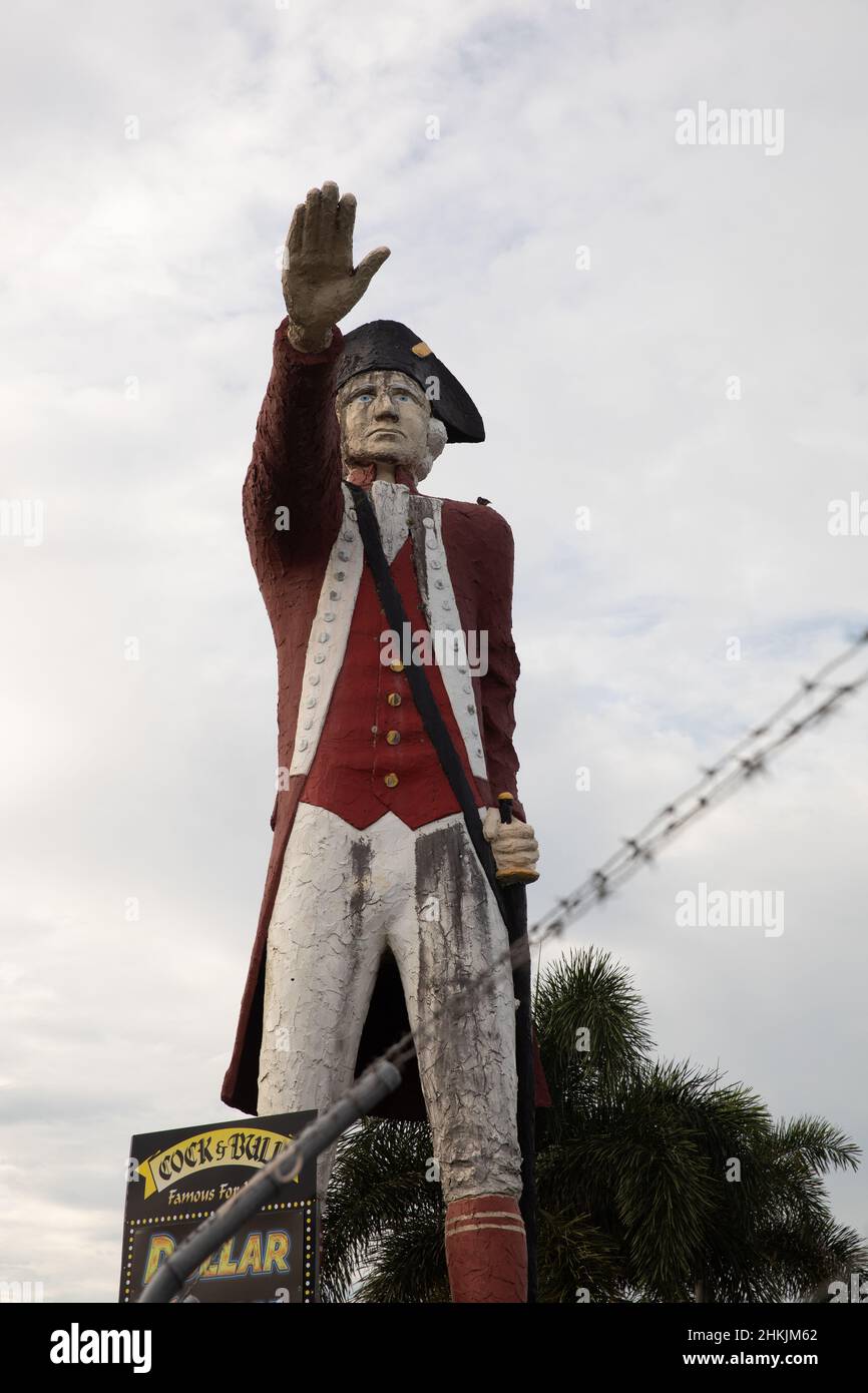 Controversial huge statue of Captain James Cook on the Captain Cook ...