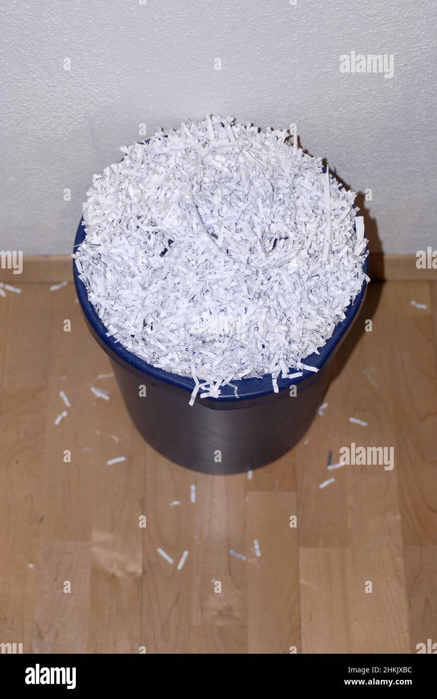 File destructions hi-res stock photography and images - Alamy