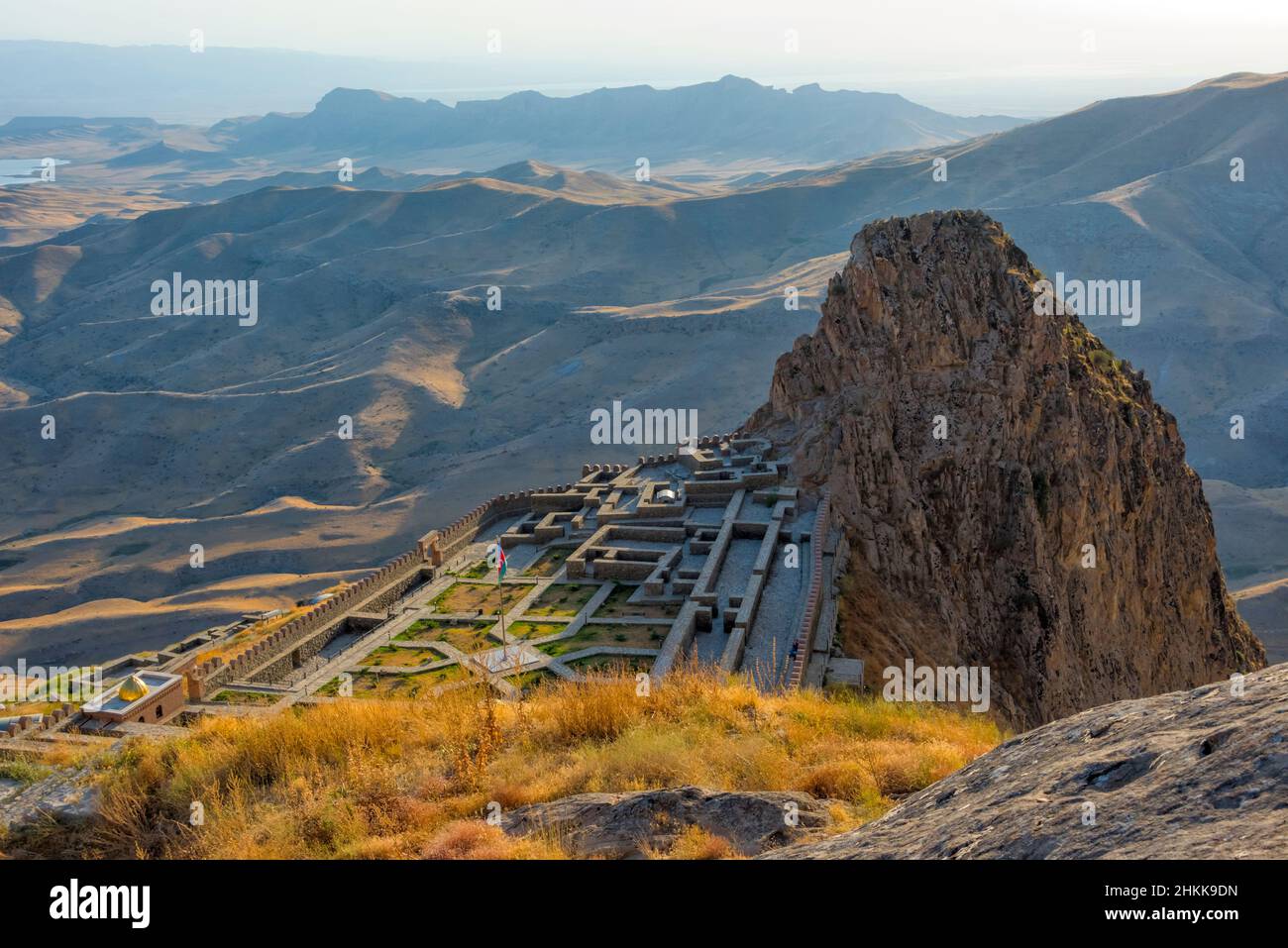 Alinjagala, an ancient citadel in Alinja Mountain, Nakhchivan ...