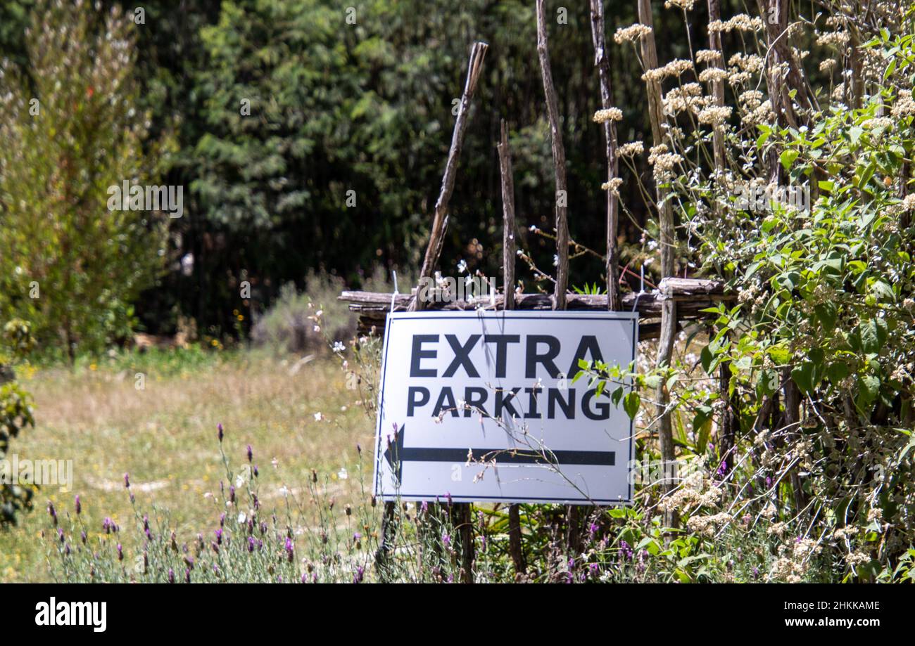 Extra parking hi-res stock photography and images - Alamy