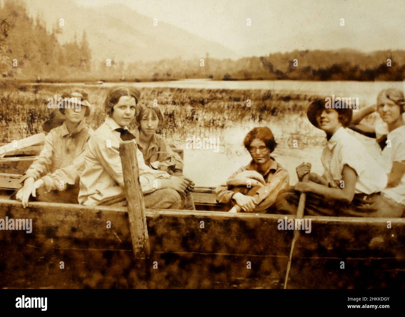 Teenagers recreation 1920s hi-res stock photography and images - Alamy