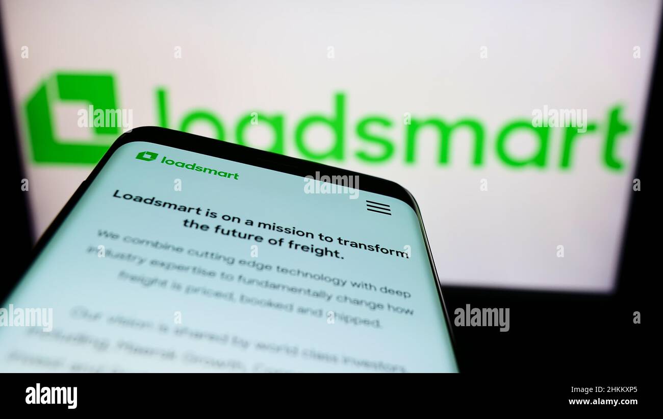 Loadsmart hi-res stock photography and images - Alamy