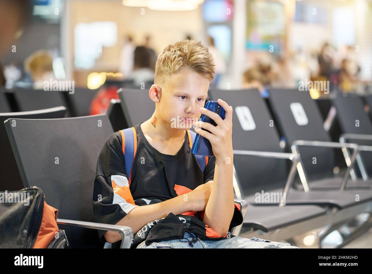 Boy frown serious hi-res stock photography and images - Alamy