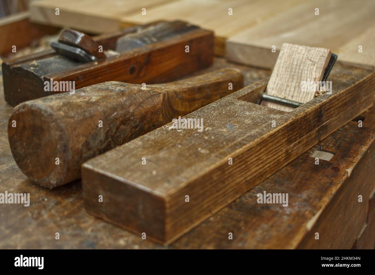 plane and mallet on the workbench in workshop Stock Photo - Alamy