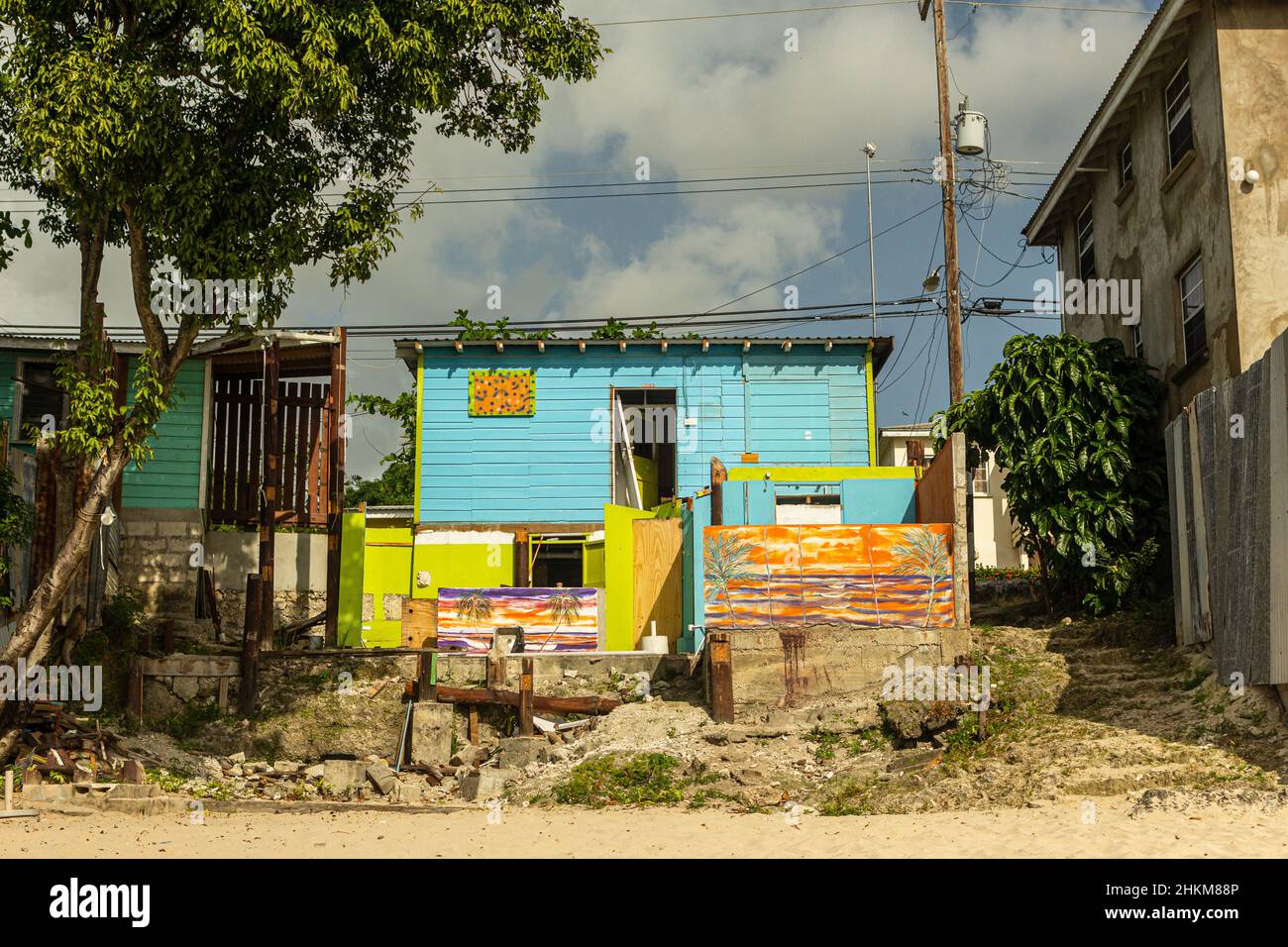 Traditional wooden house barbados hi-res stock photography and images ...