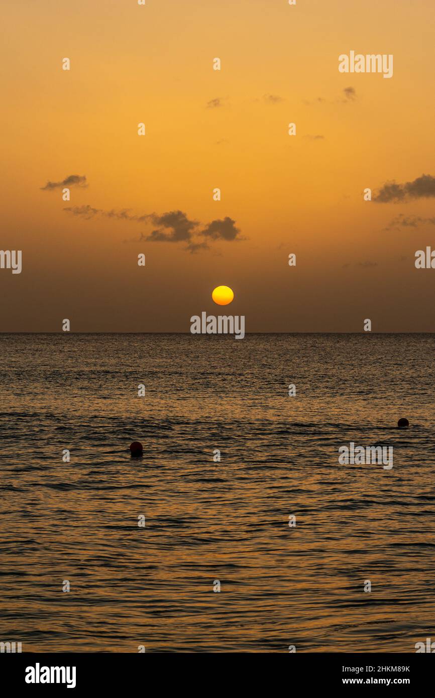 Glitter bay barbados hi-res stock photography and images - Alamy