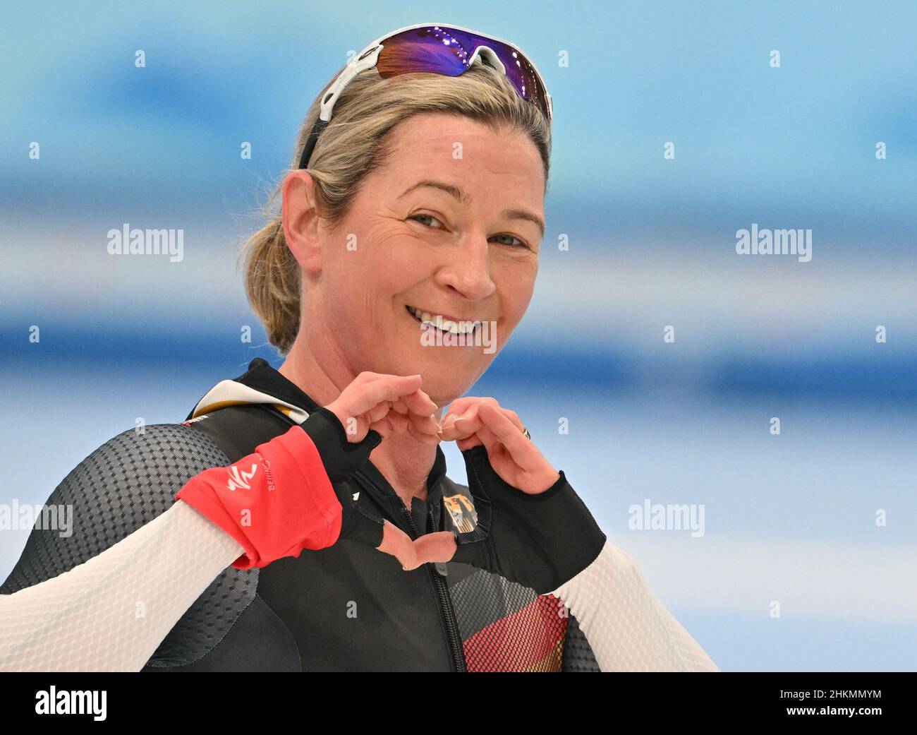 05 February 2022, China, Pekín;: German speed skater Claudia Pechstein ...
