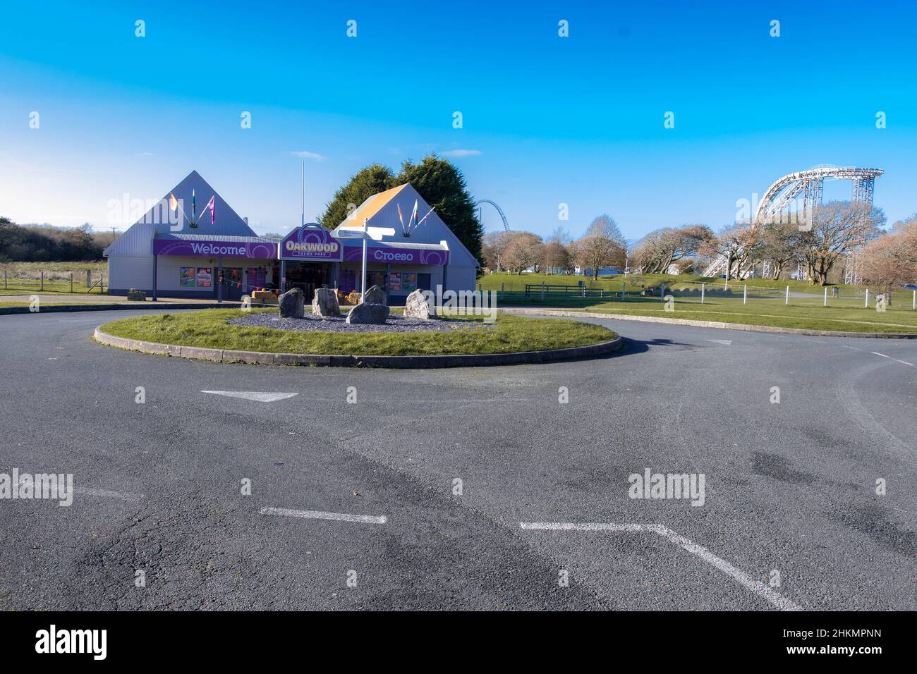 Oakwood Theme Park, Speed No Limits Rollercoaster , Megafobia Wooden ...