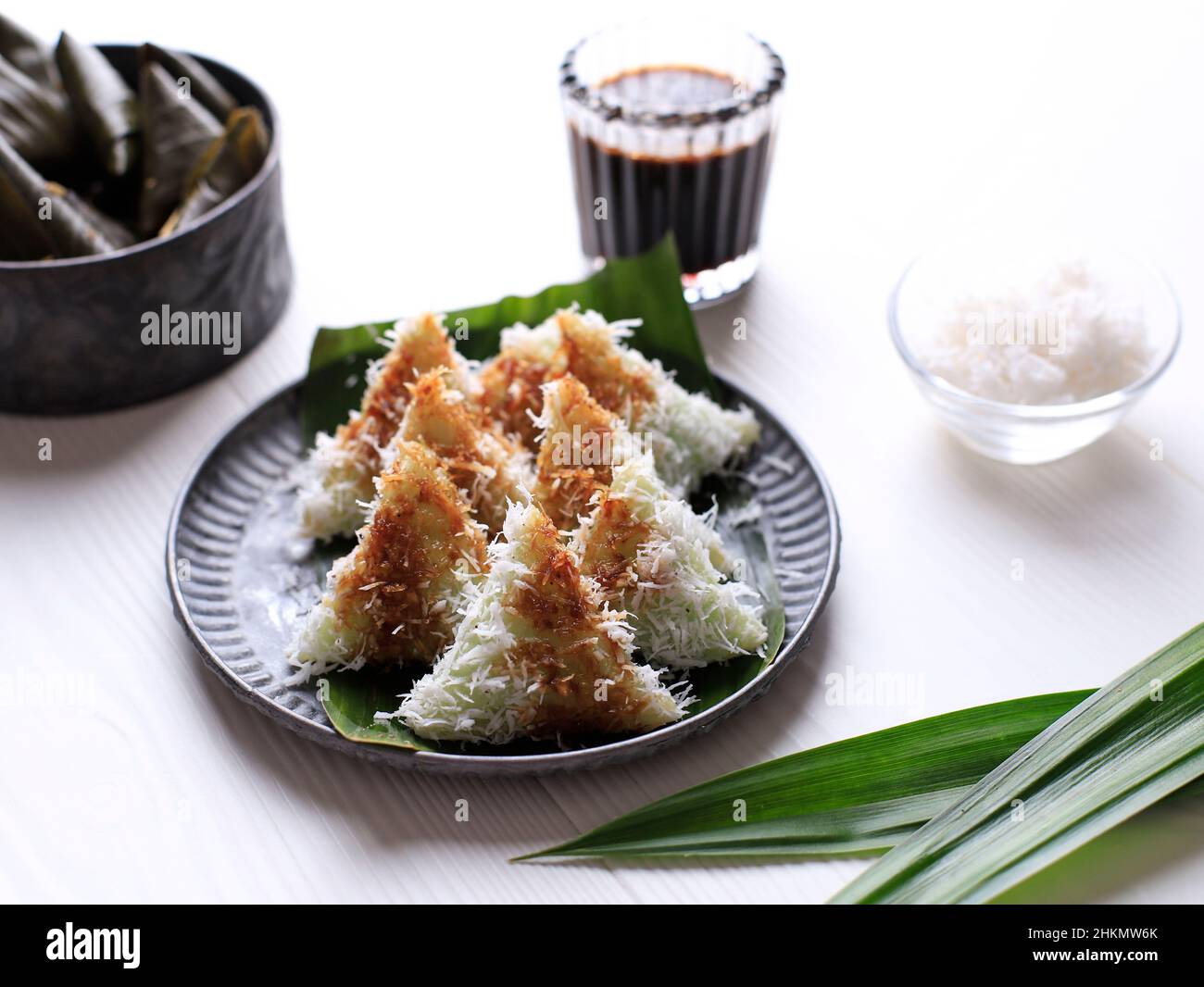 Triangular rice cake hi-res stock photography and images - Alamy