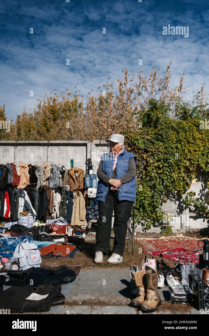 You can find almost anything at the Petrivka (Pochaina) market in Kyiv ...
