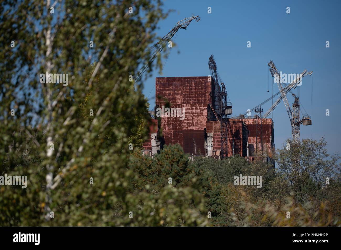 The 5th reactor at the Chernobyl Nuclear Power Plant was never finished ...