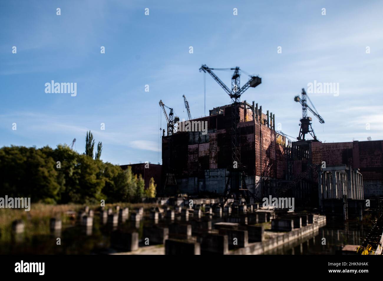 The 5th reactor at the Chernobyl Nuclear Power Plant was never finished ...