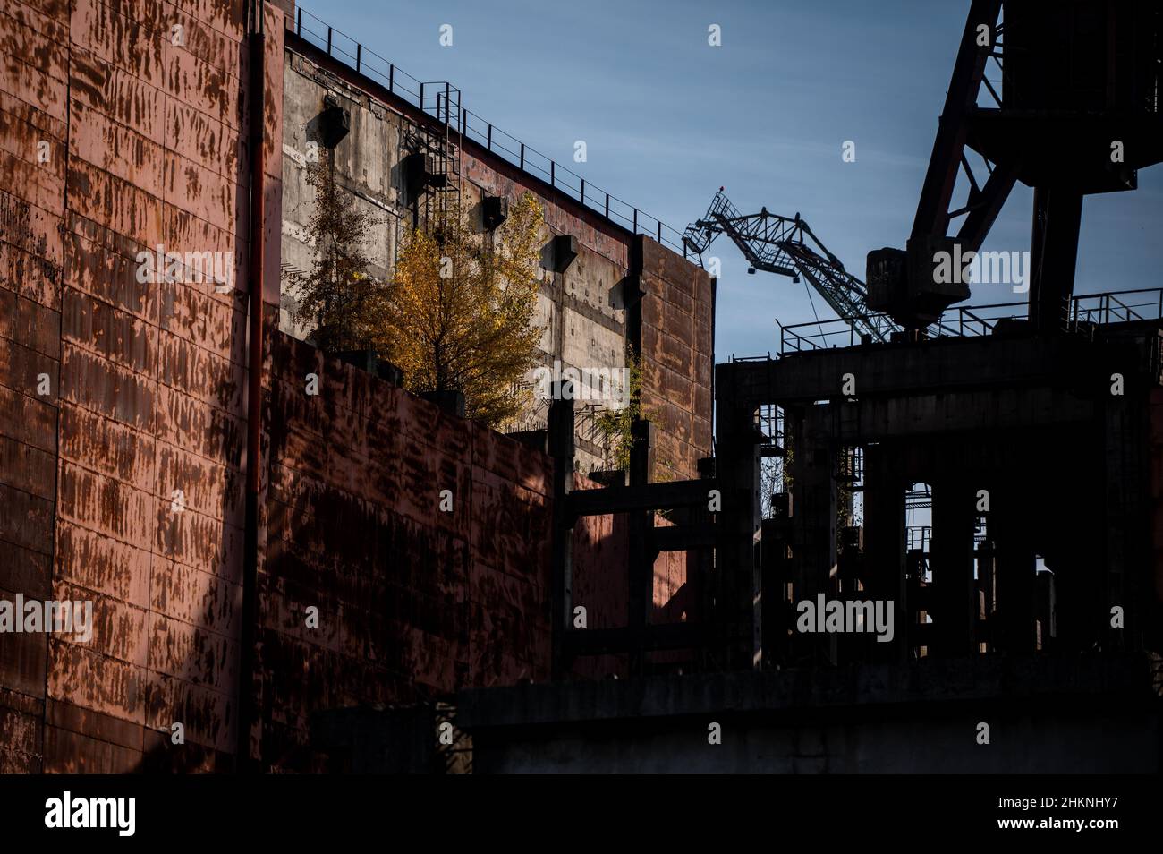 The 5th reactor at the Chernobyl Nuclear Power Plant was never finished ...