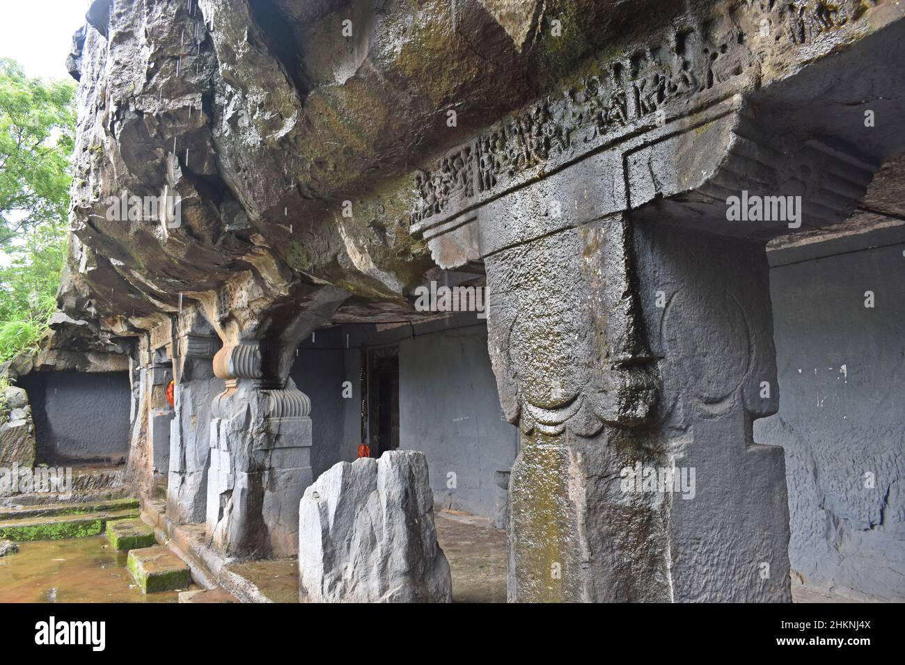 lonad caves - bhiwandi caves maharashtra Stock Photo - Alamy