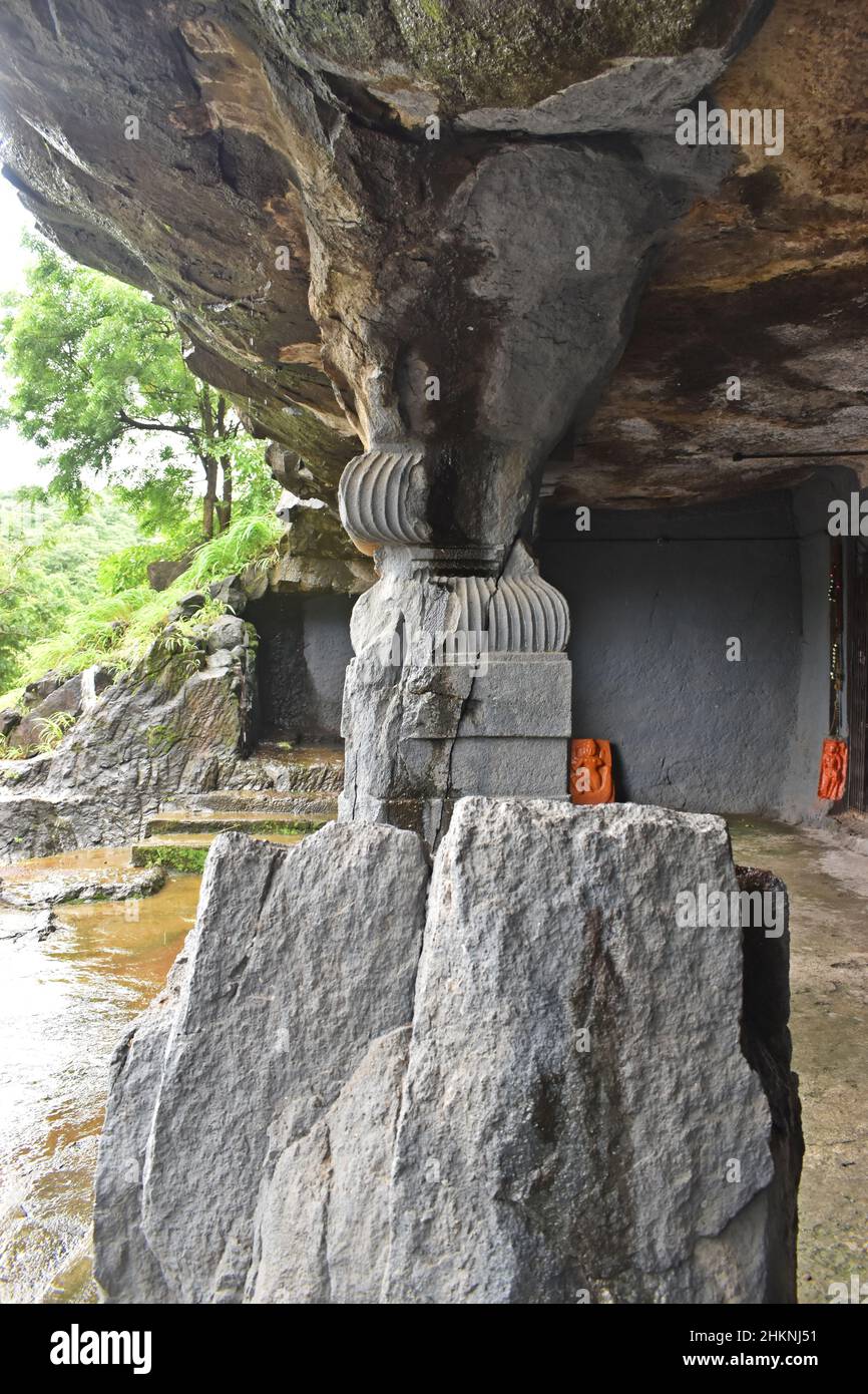 lonad caves - bhiwandi caves maharashtra Stock Photo - Alamy