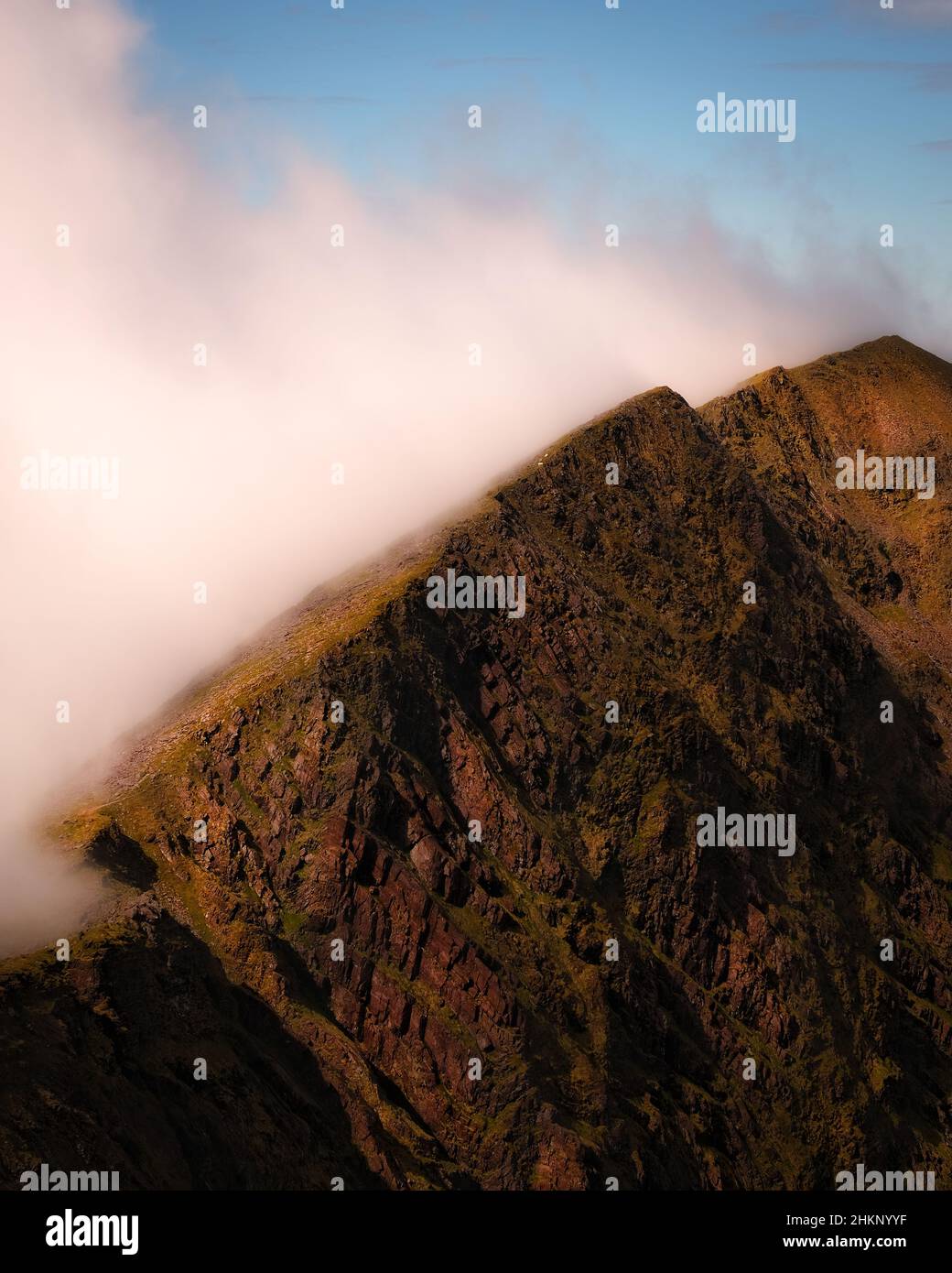 Mcgillycuddy reeks hi-res stock photography and images - Alamy