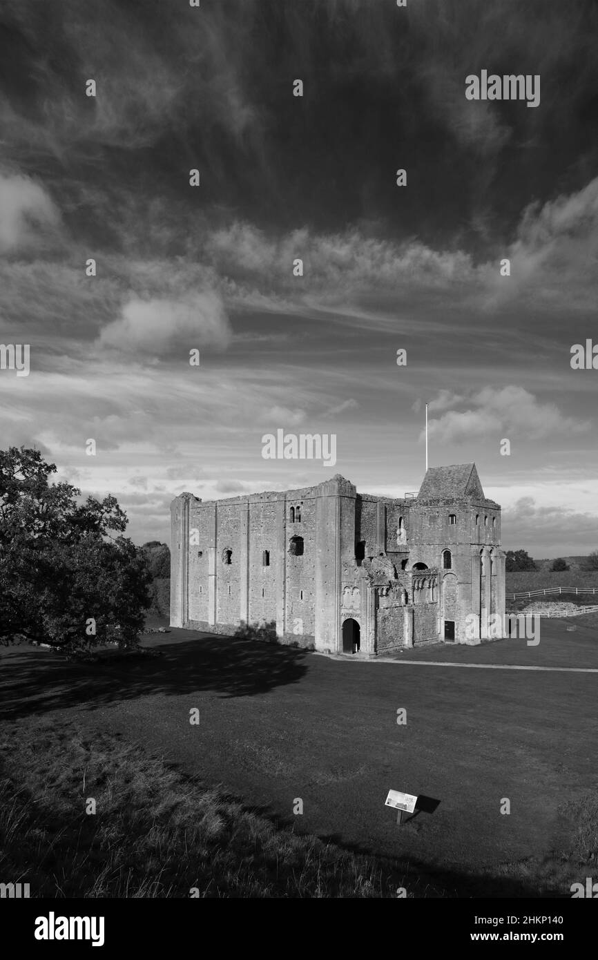 Summertime view of the ruins of Castle Rising Castle, Castle Rising ...