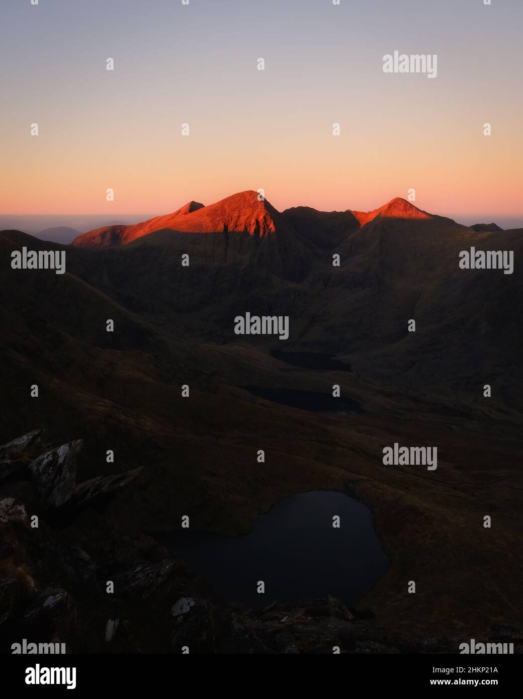 Killarney mcgillycuddy reeks hi-res stock photography and images - Alamy