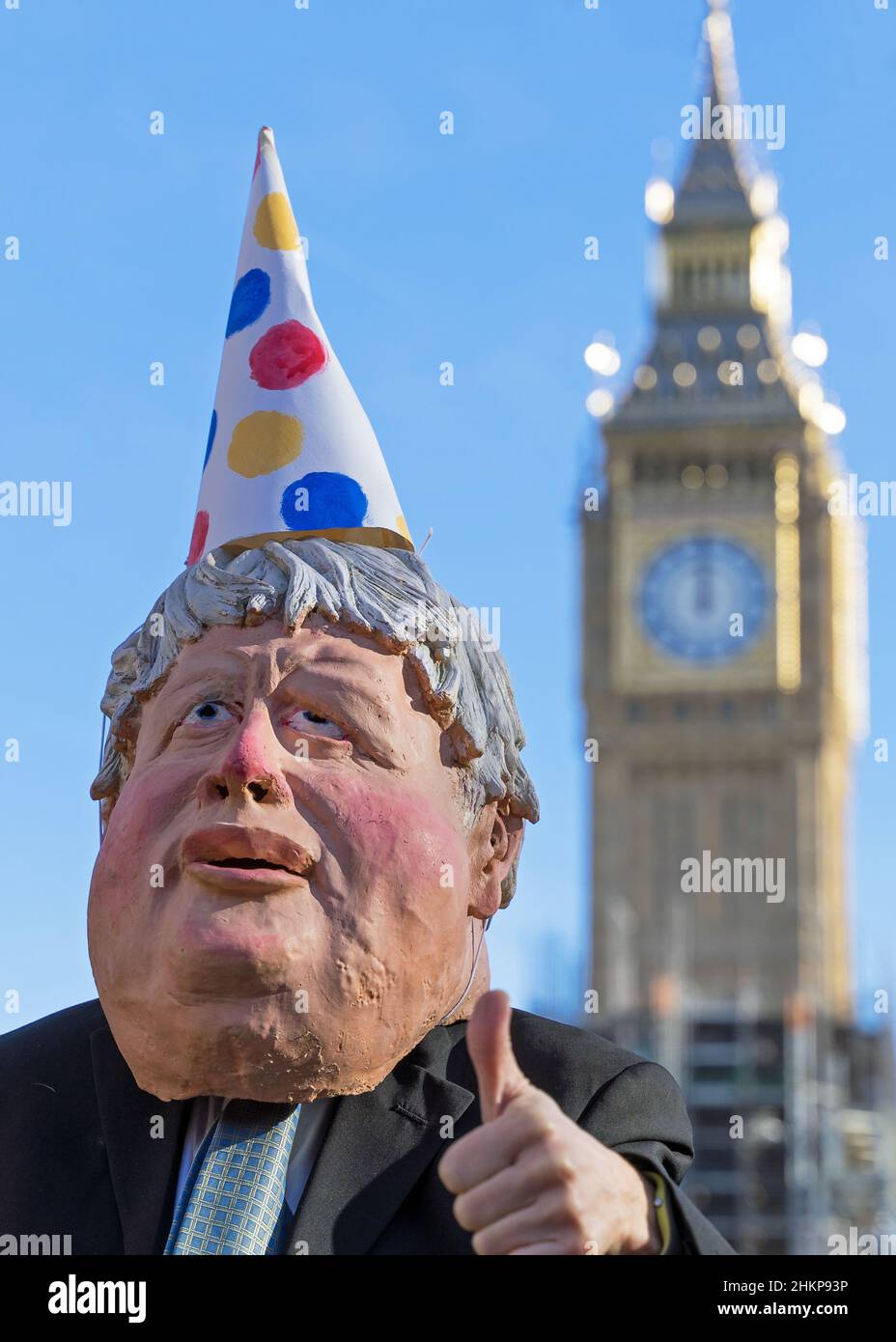 Boris wearing party hat hi-res stock photography and images - Alamy