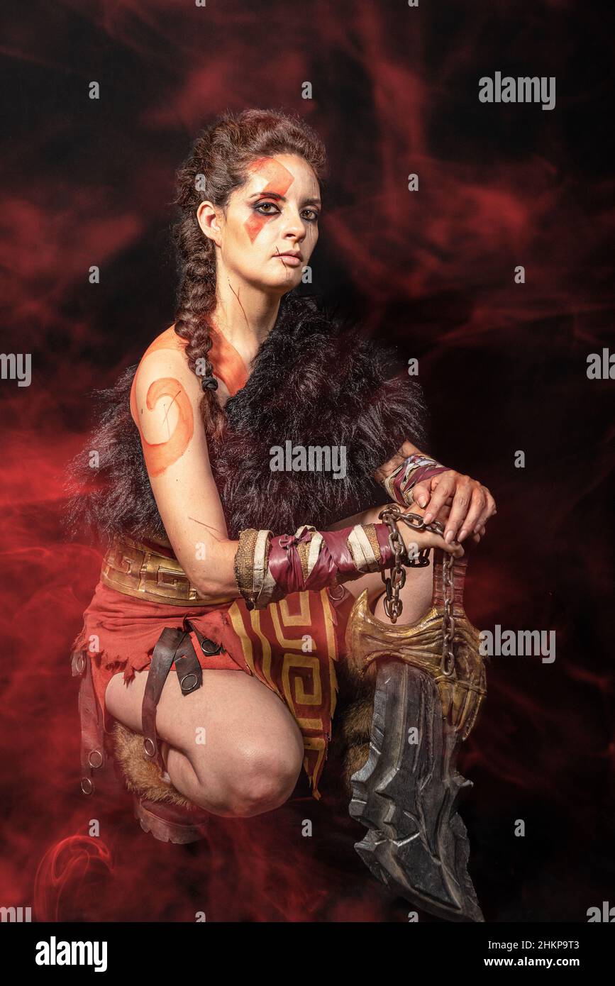 Warrior woman hi-res stock photography and images - Alamy