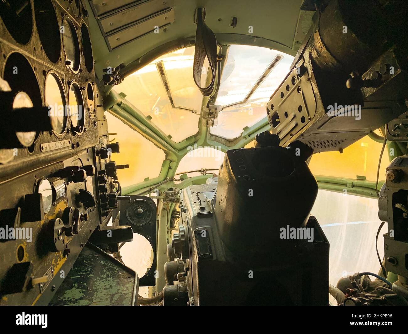 Inside pilot cabin in a plane Stock Photo - Alamy
