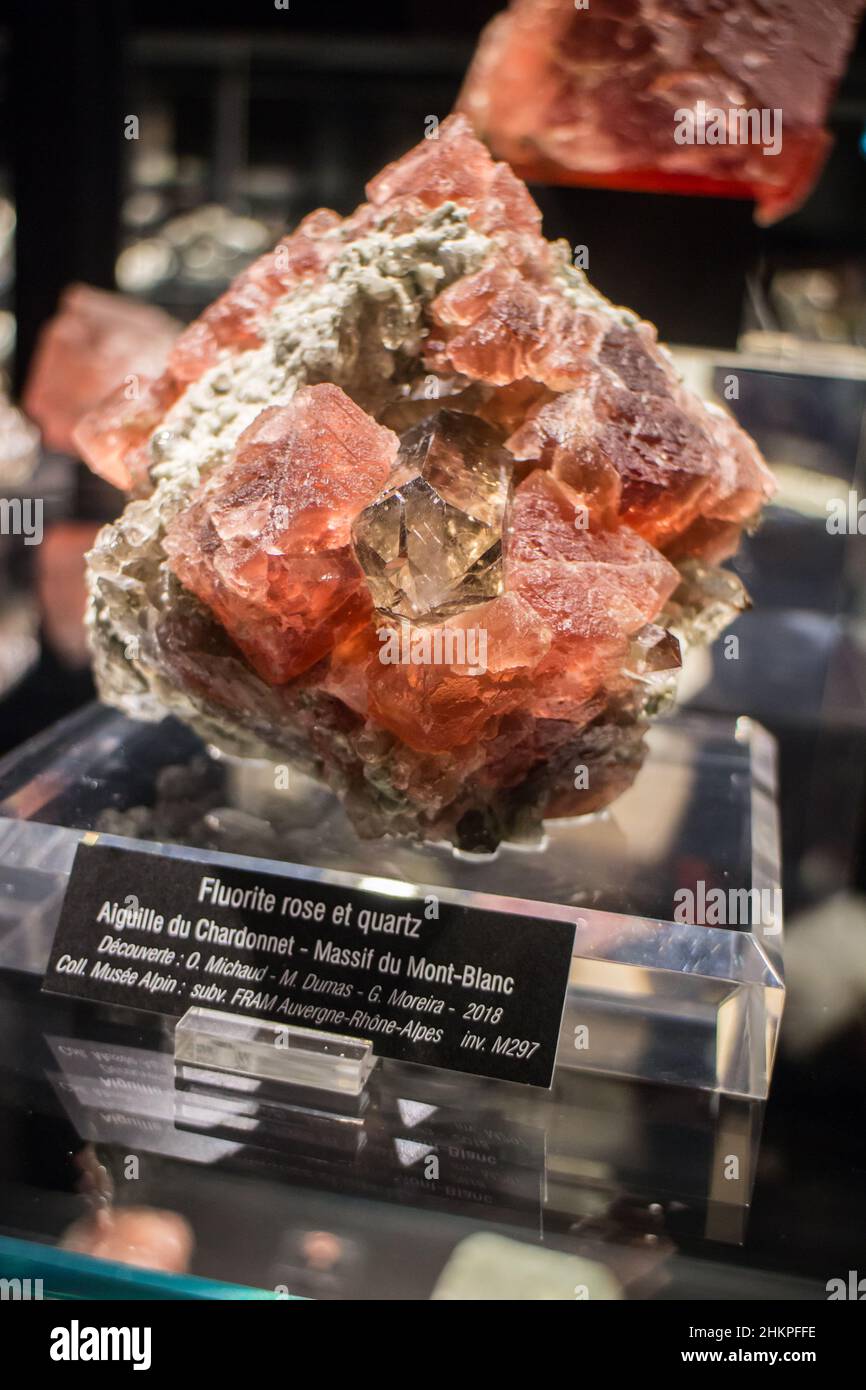 Reportage : Reopening of Musée des Cristaux,CHAMONIX after 2 years ...