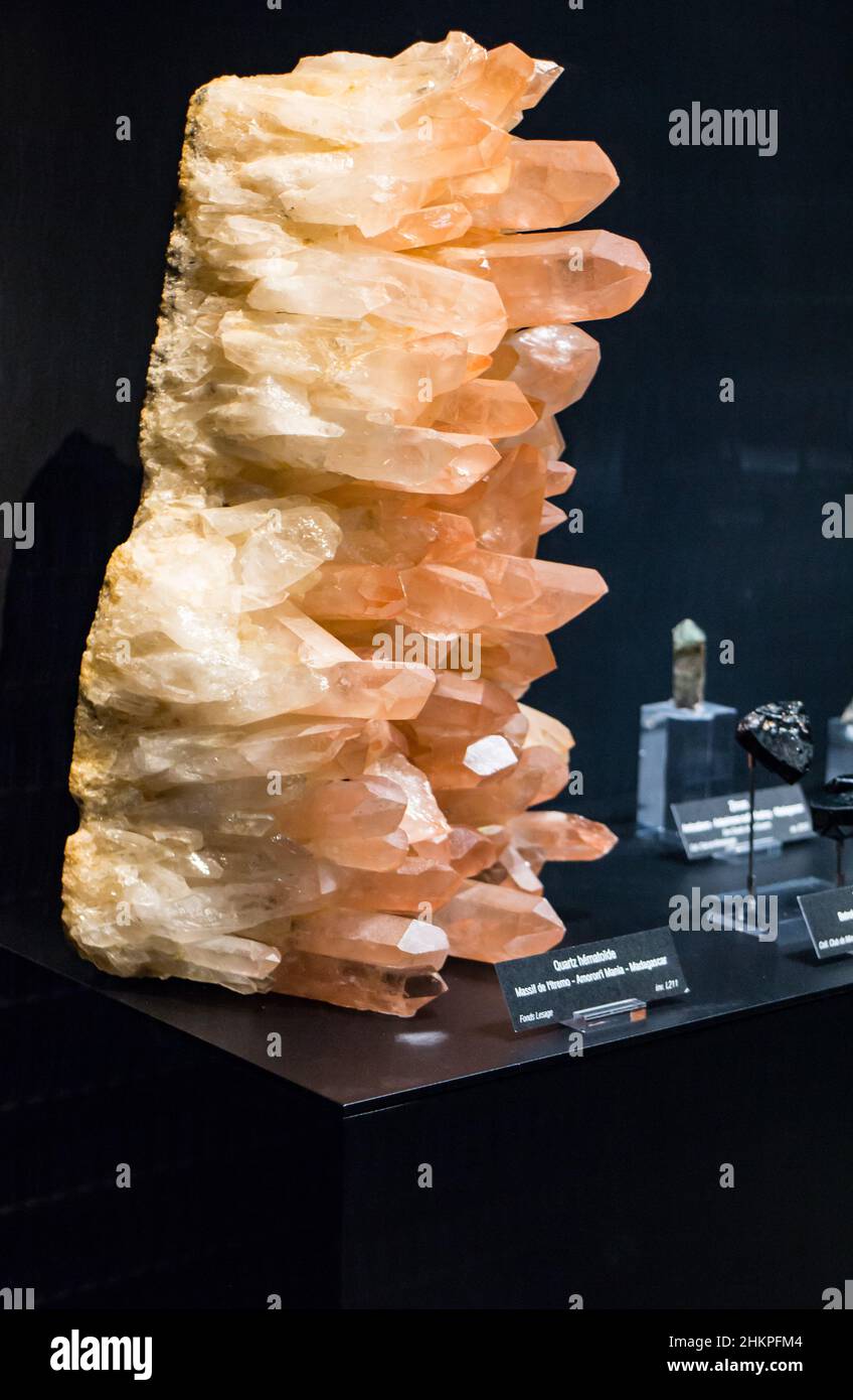 Reportage : Reopening of Musée des Cristaux,CHAMONIX after 2 years ...