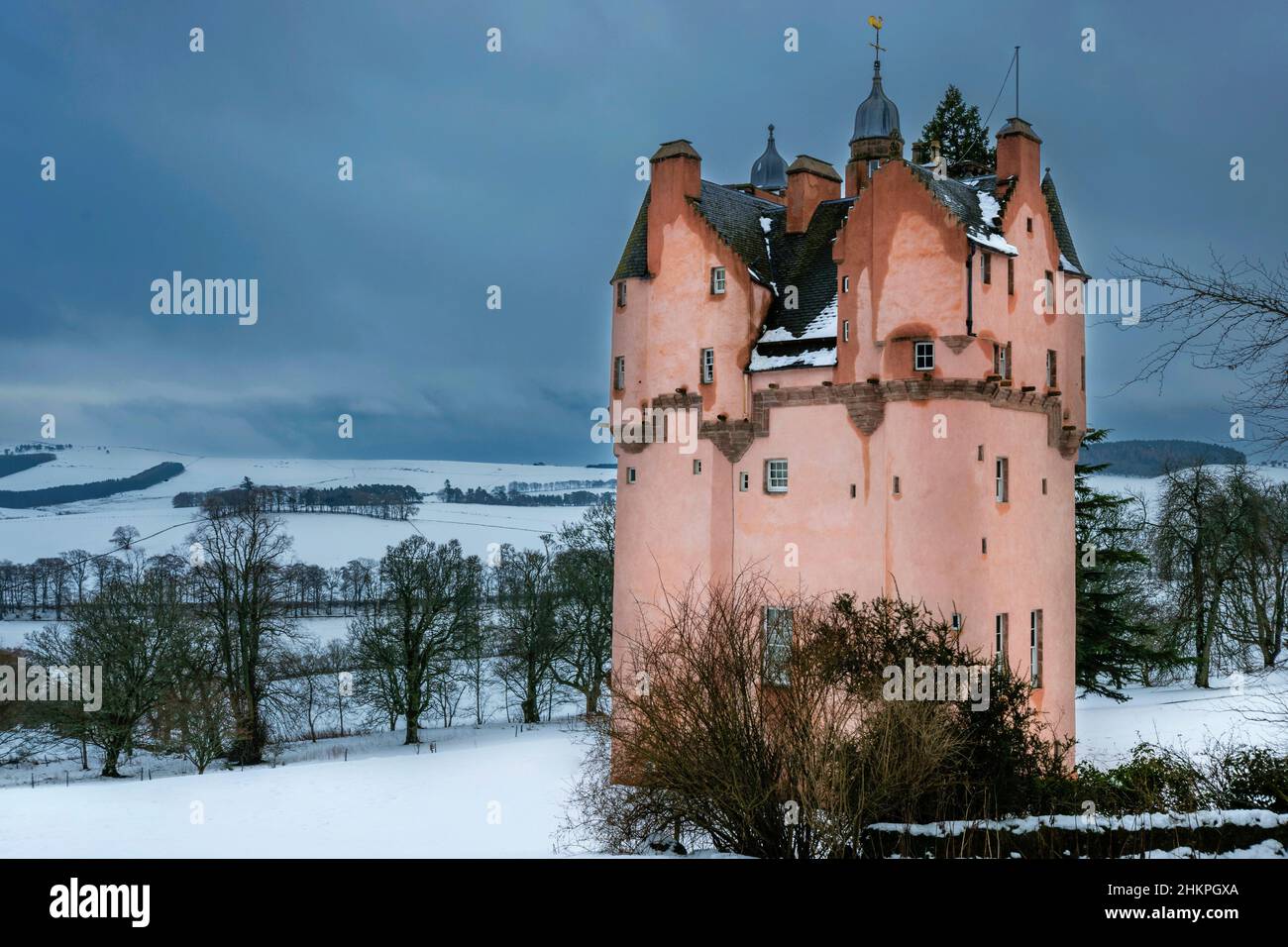 CRAIGIEVAR CASTLE ABERDEENSHIRE SCOTLAND THE PINK CASTLE IN DEEP SNOW ...