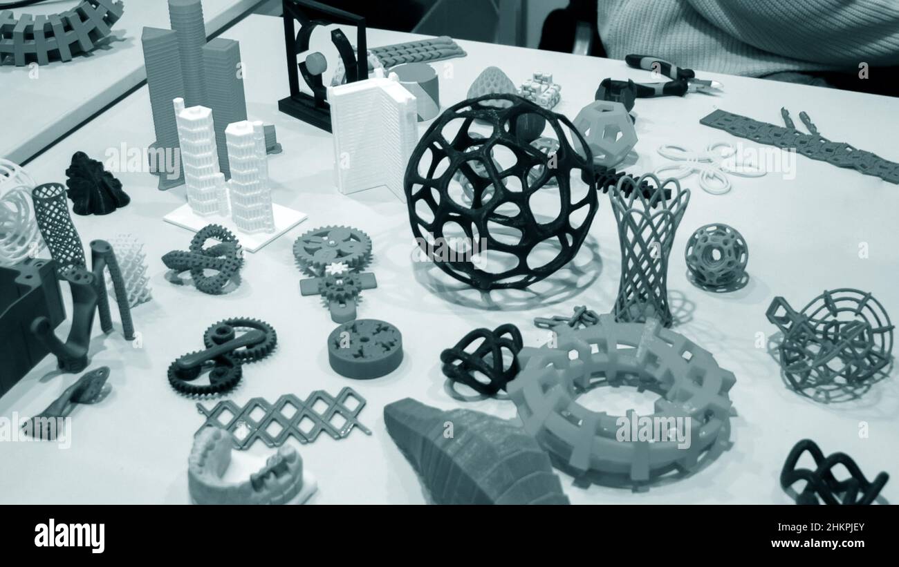 Abstract models printed by 3d printer close-up Stock Photo - Alamy
