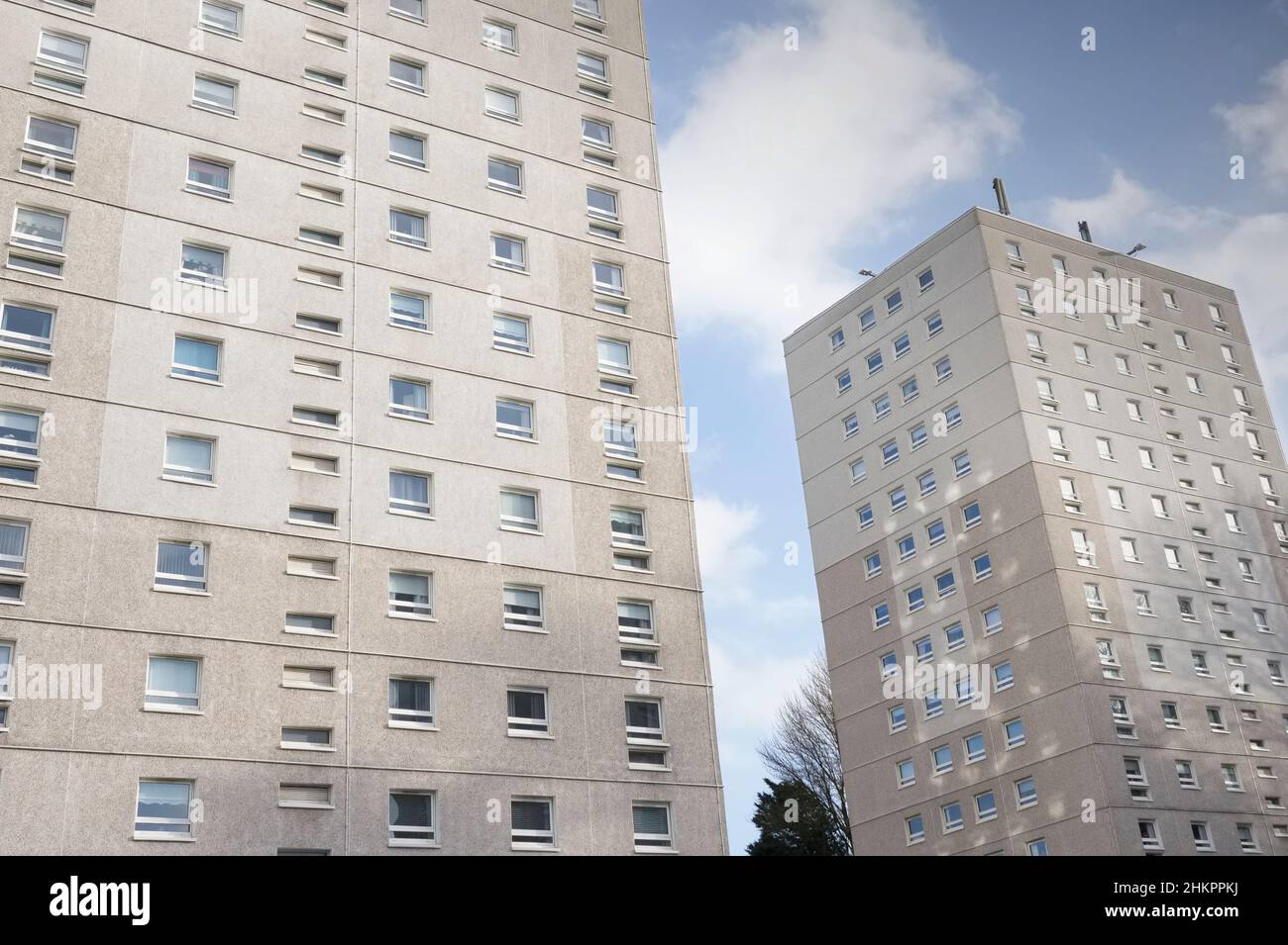 High rise council flat in deprived poor housing estate in Glasgow Stock ...