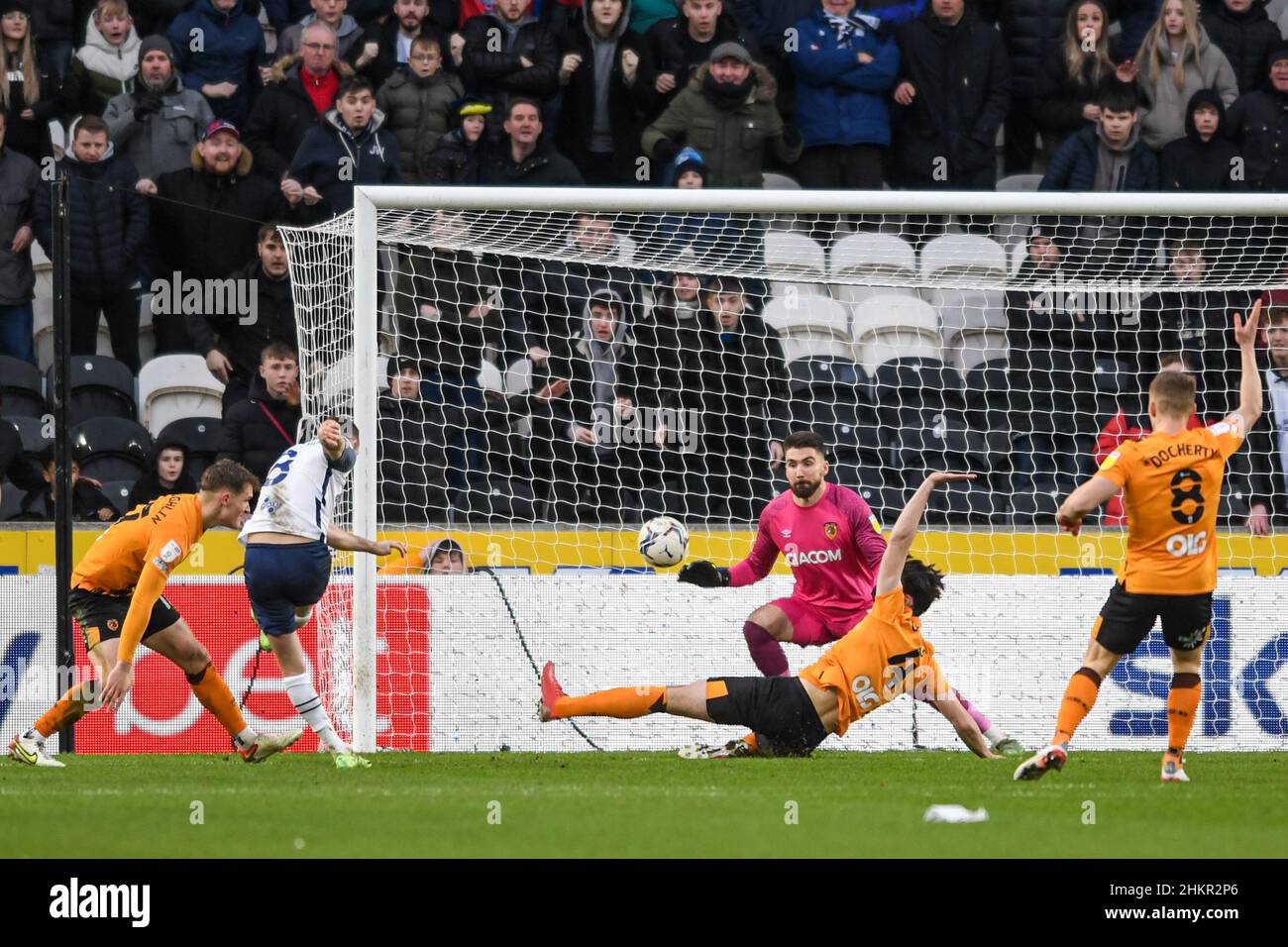 Alan browne hull hi-res stock photography and images - Alamy