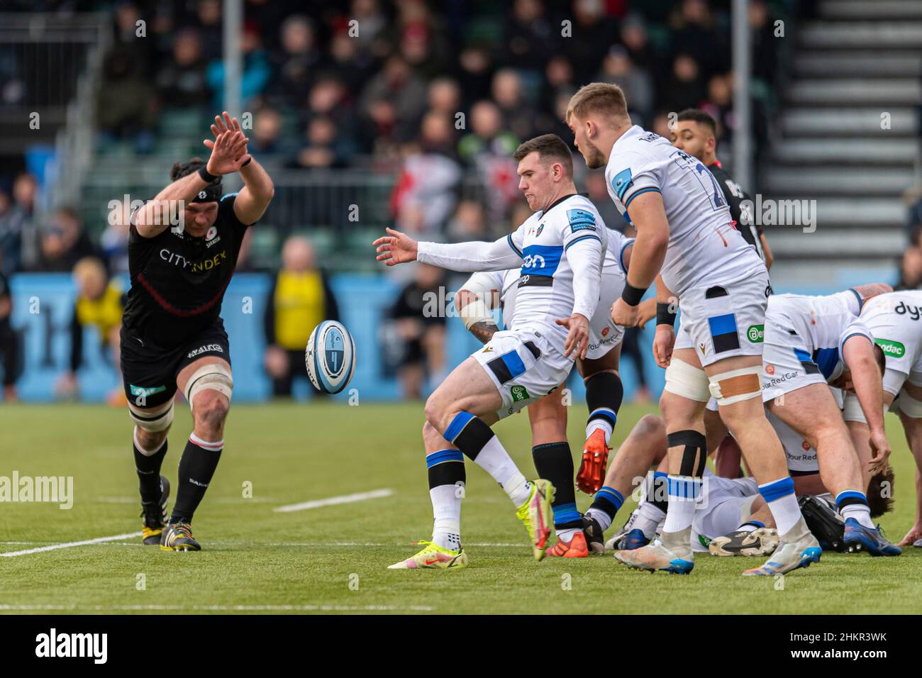 LONDON, UNITED KINGDOM. 05th, Feb 2022. Ben Spencer of Bath in action ...