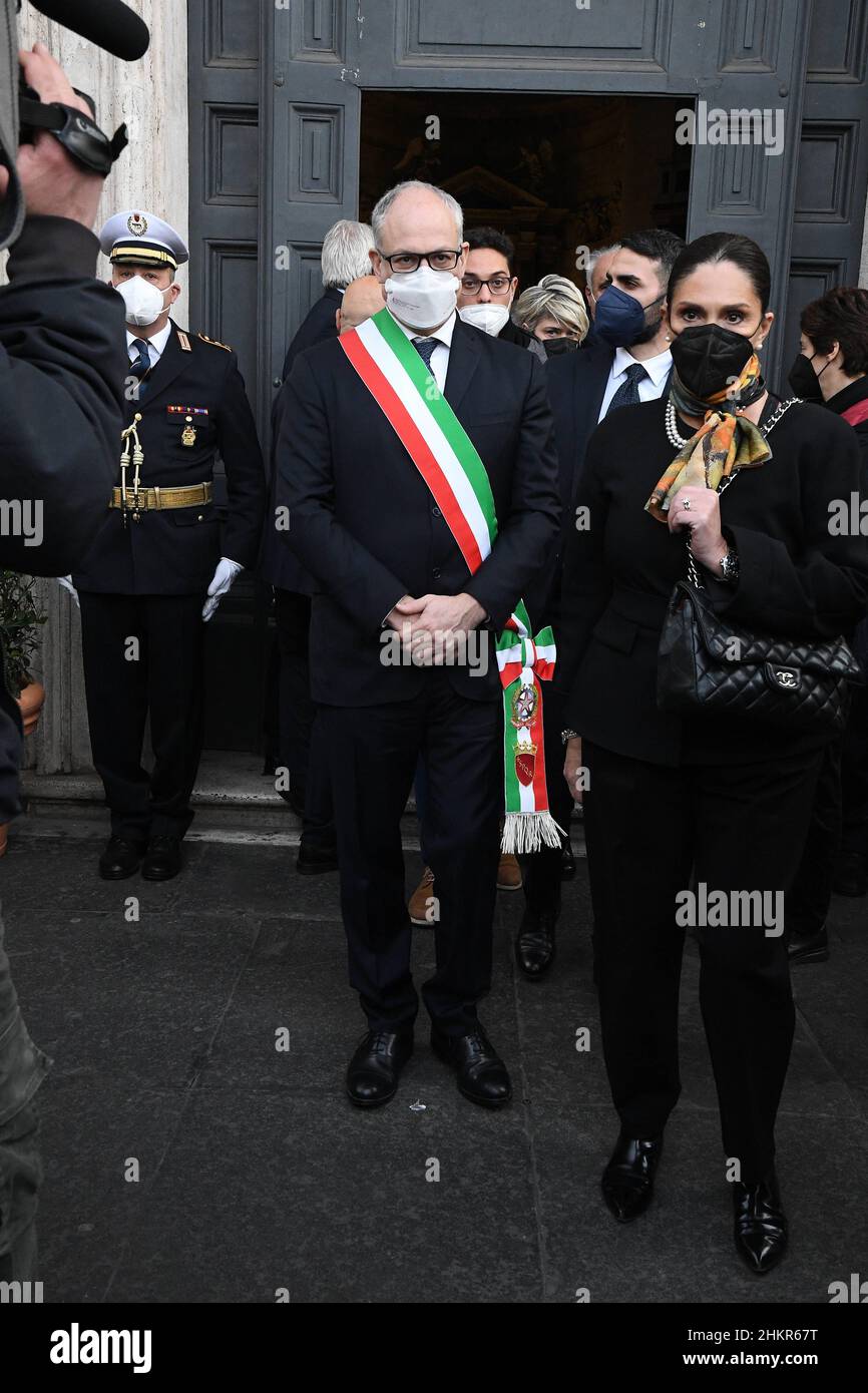 Rome, Italy. 05th Feb, 2022. Rome, Church of the Artists Funeral of ...