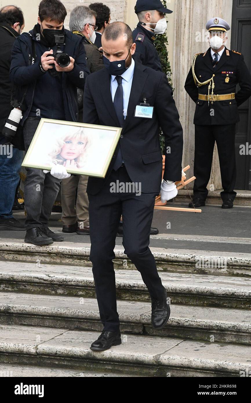 Rome, Italy. 05th Feb, 2022. Rome, Church of the Artists Funeral of ...