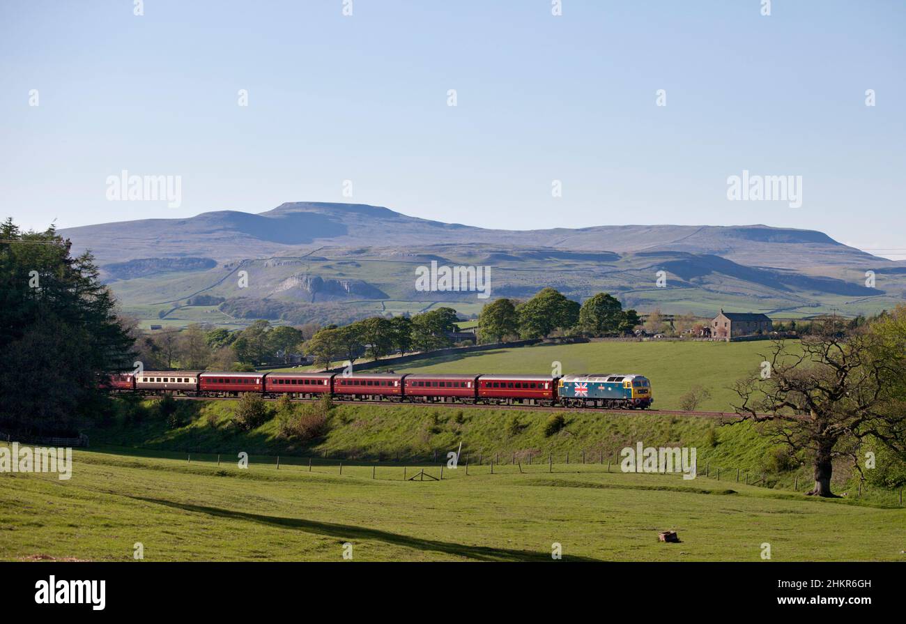 class 47 diesel locomotive 47580 hauling a west coast railway company ...