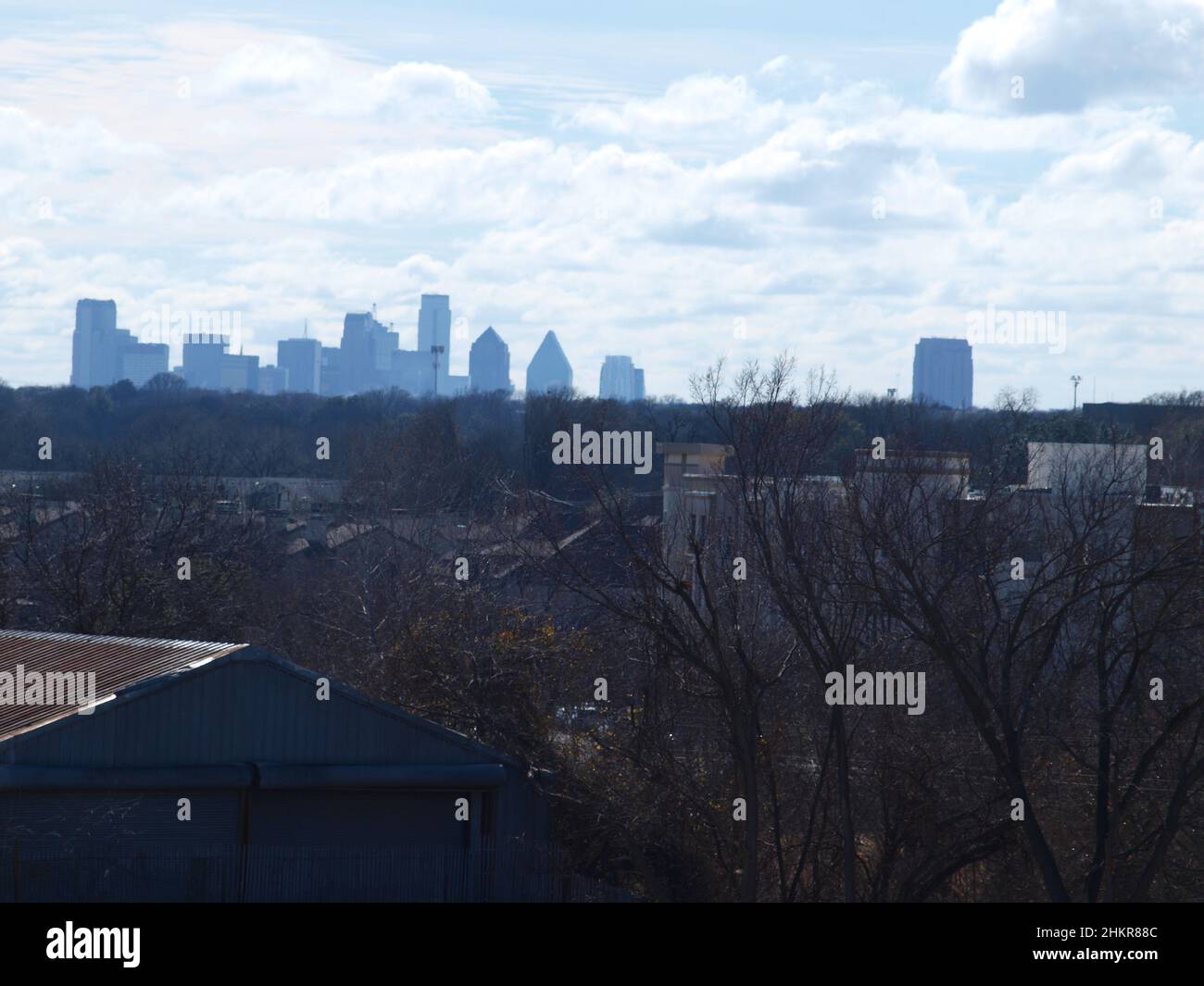 Growth in North Dallas strains roads,cell service, new housing ...