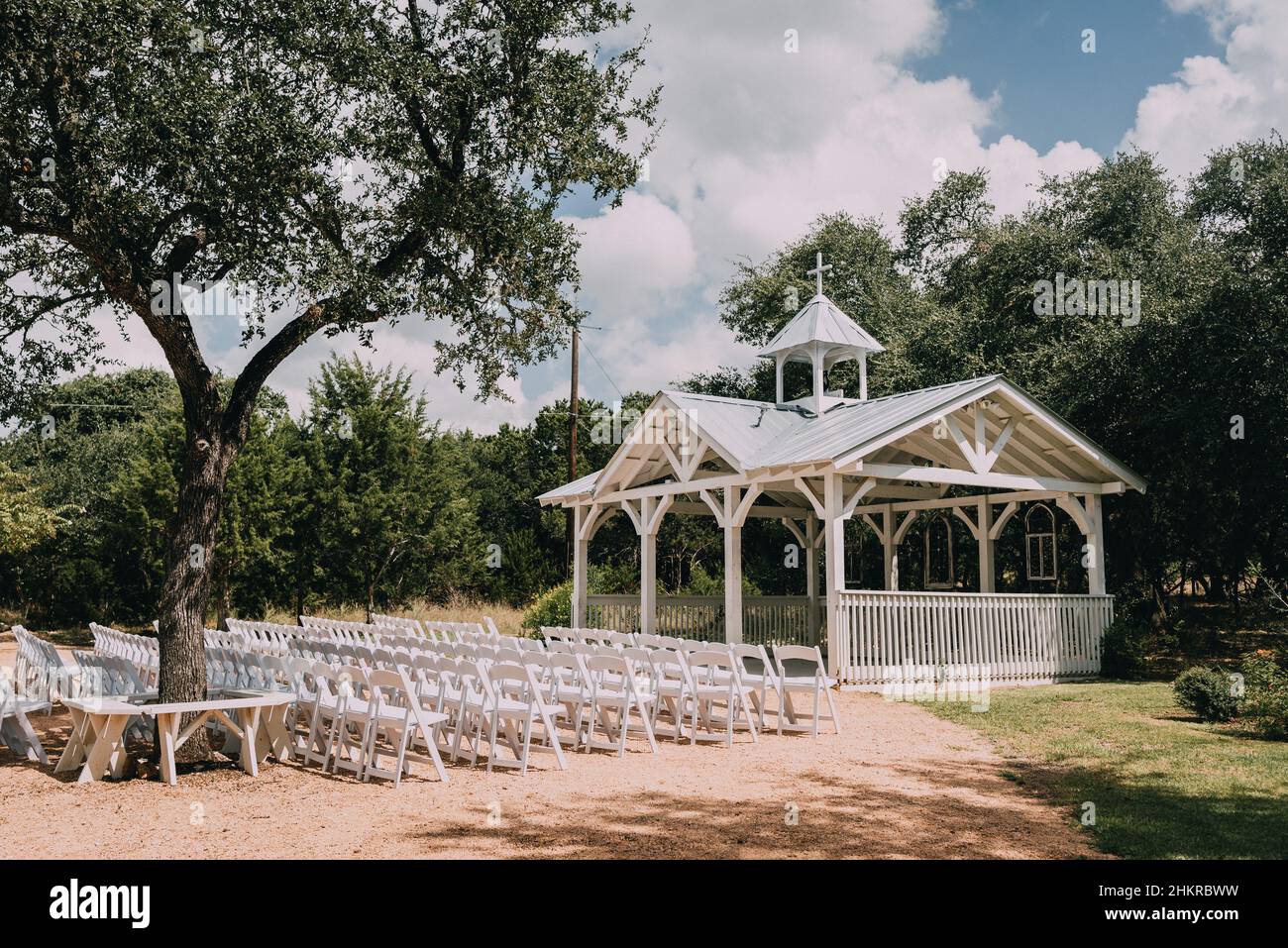 Beautiful shot white gazebo hi-res stock photography and images - Alamy