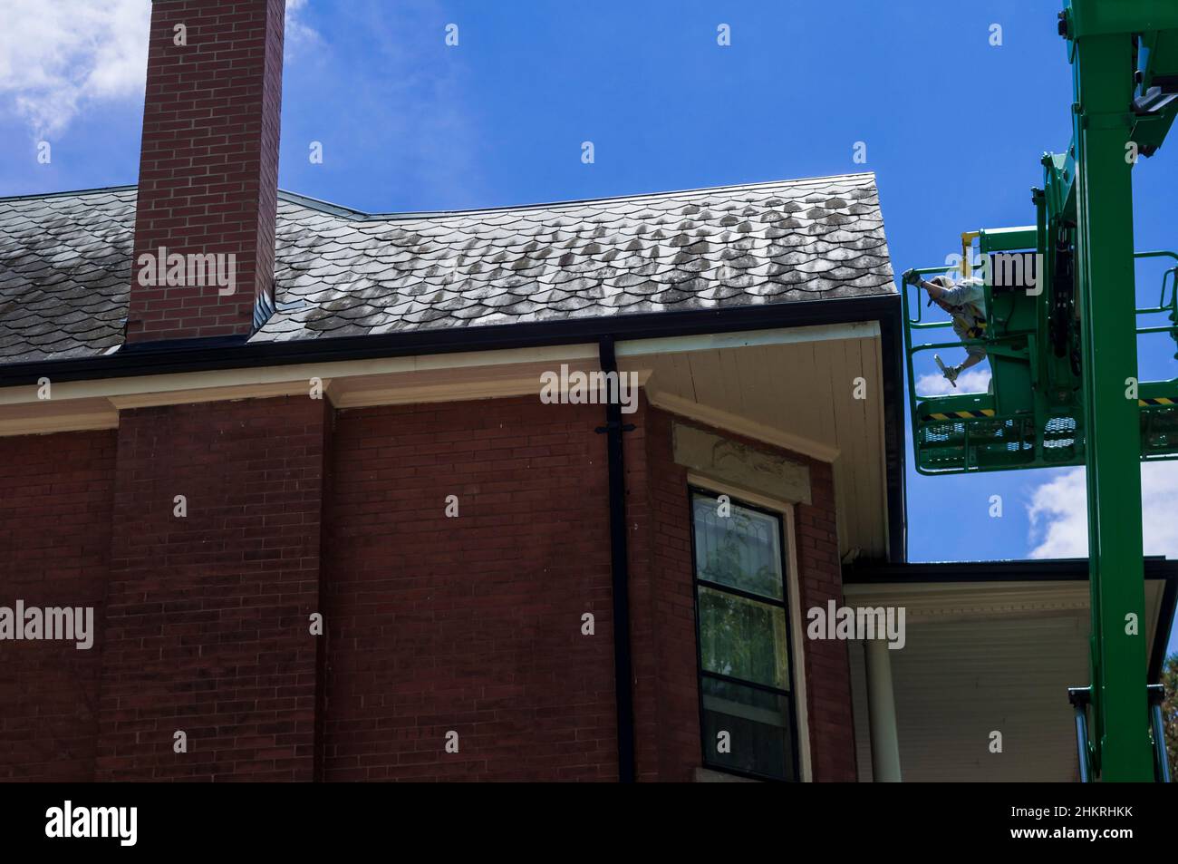 Tall house hi-res stock photography and images - Alamy